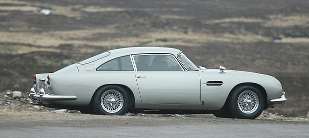 Bond&TV Cars: BMT 216A back in action