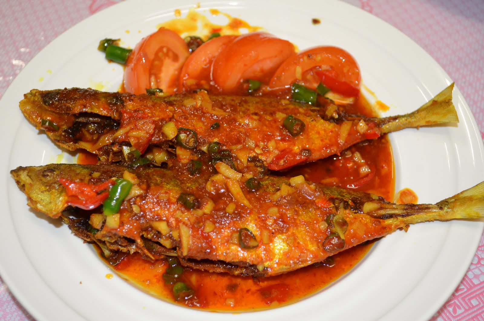 SumeSakan: Ikan Sela Kuning Masak Tiga Rasa