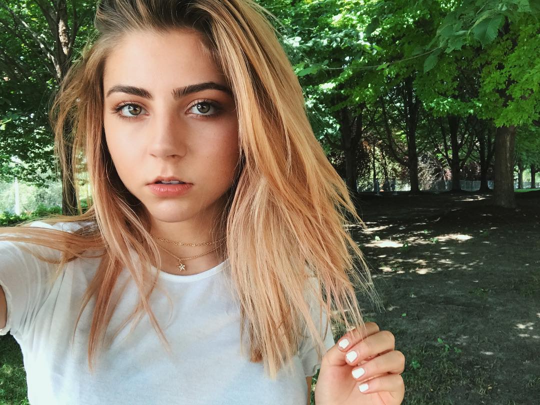 Starlet Arcade: Jada Facer songs