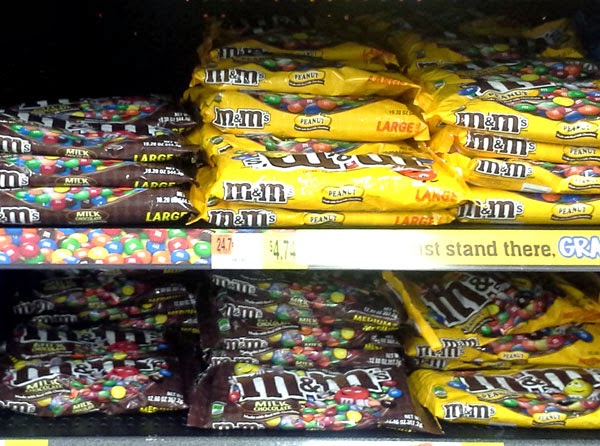 Hungry Harps: M&M's Sweet Rolls with Peanut M&M's-Caramel Sauce