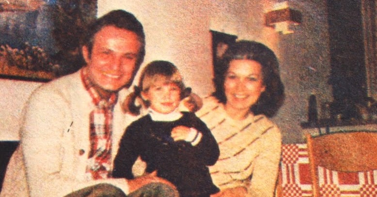 OĞUZ TOPOĞLU : Ediz Hun, Berna Hun, Bengü Hun