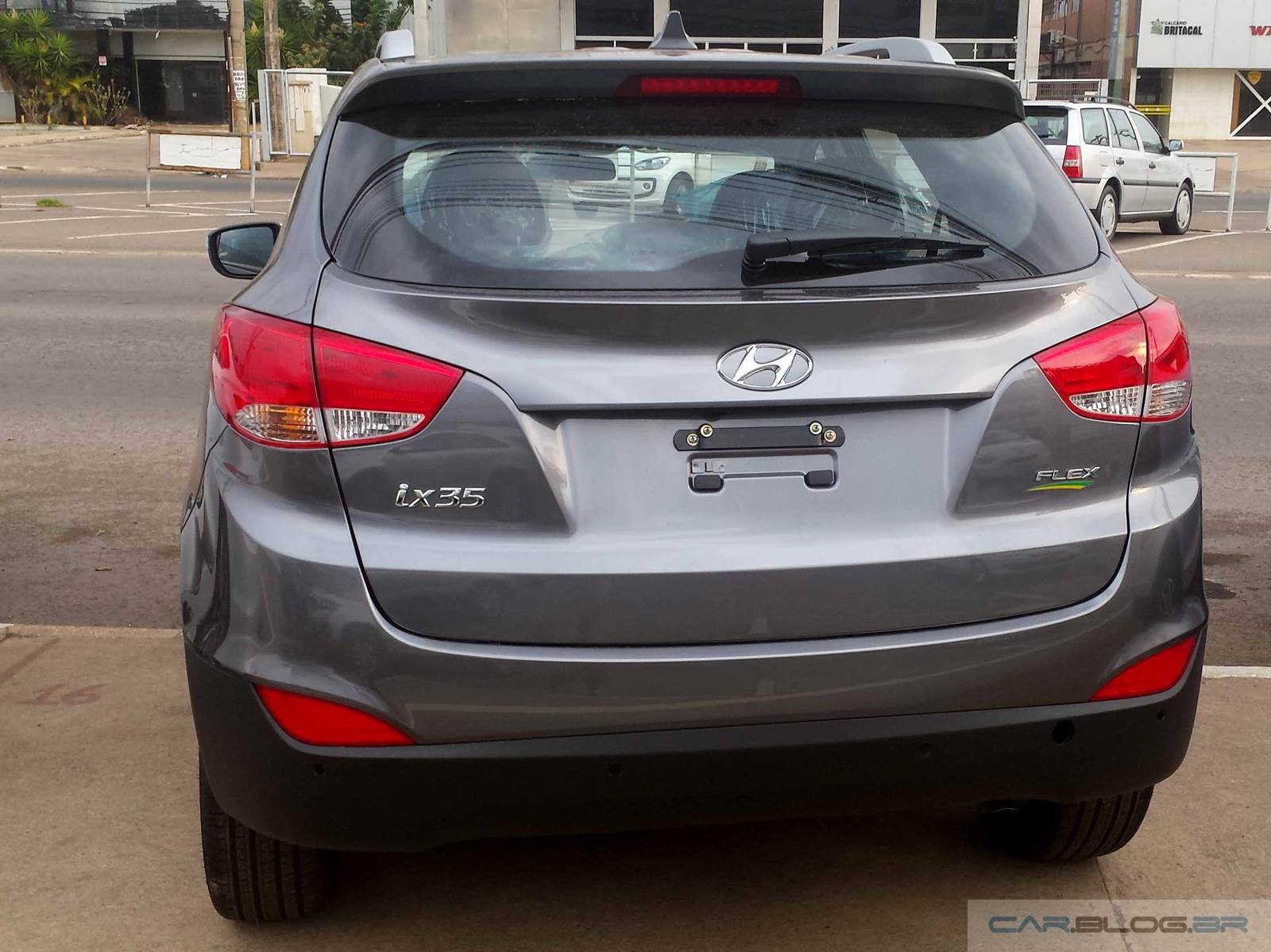 Hyundai ix35 2016 versão intermediária: vídeo e preço