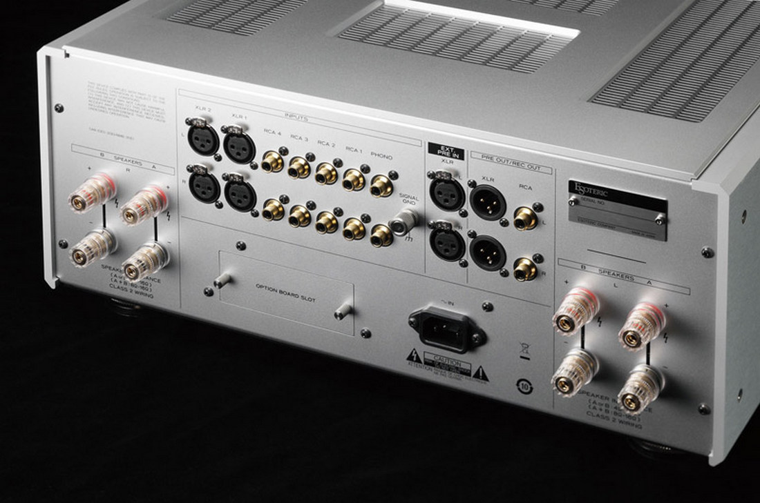 Wizard High-End Audio Blog: Esoteric F-05 integrated amplifier