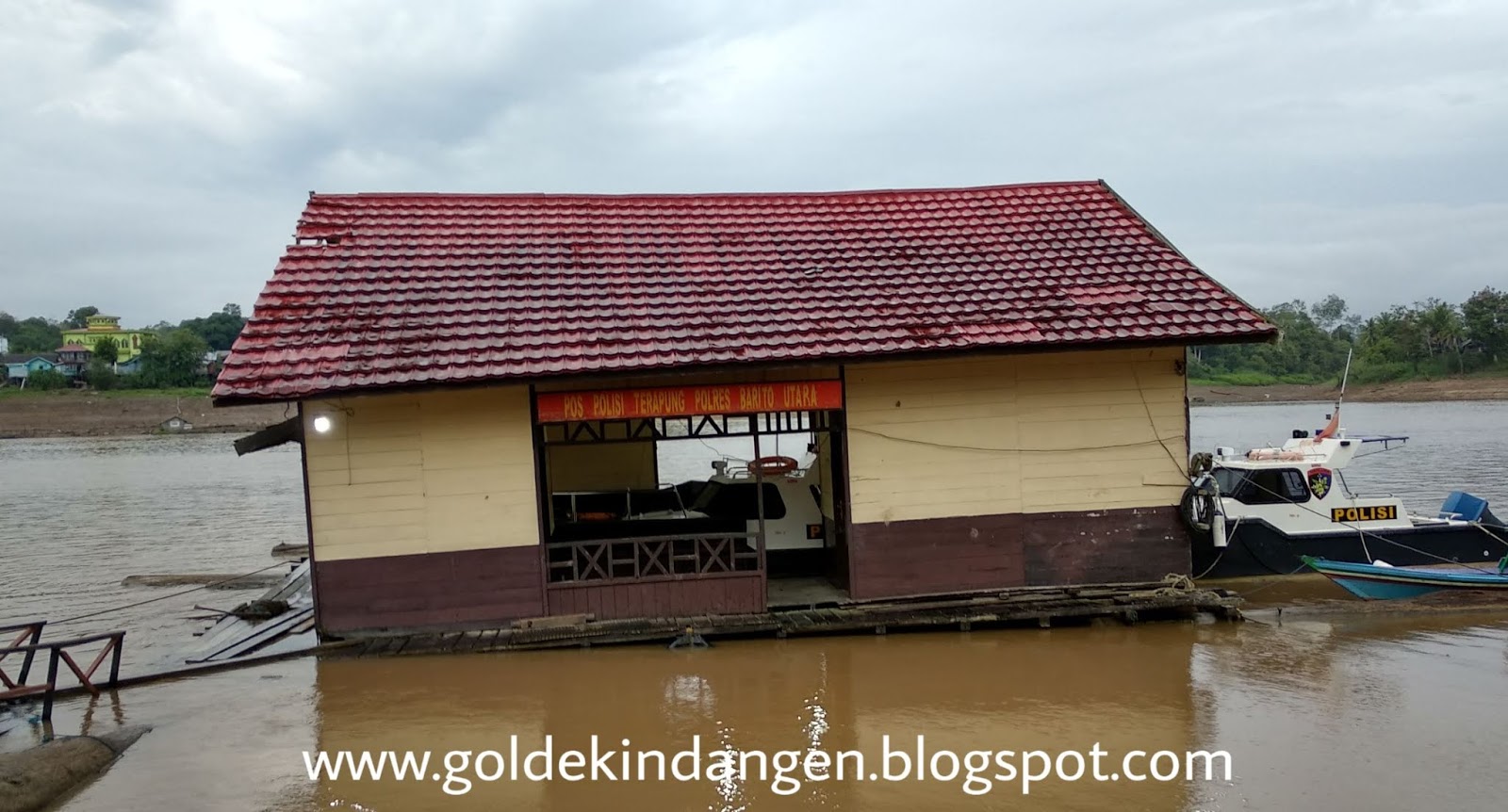 Rumah Lanting - Golde Kindangen's Blog