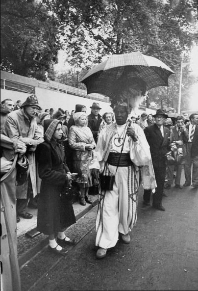 RAS PRINCE MONOLULU: THE FAMOUS BLACK AND STYLISH RACING TIPSTER IN BRITAIN