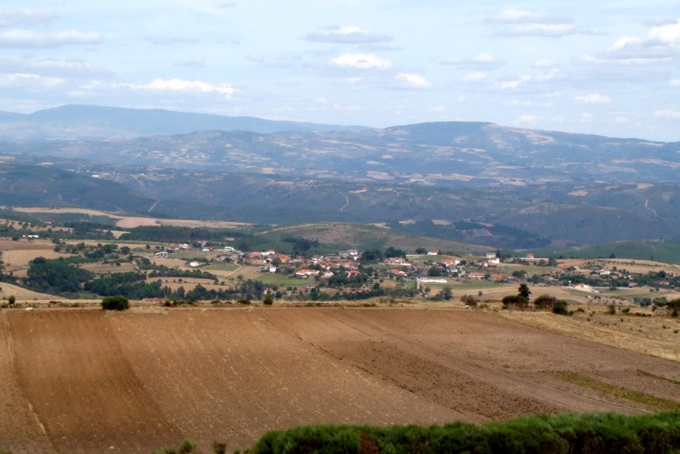 TRAVANCAS DA RAIA: Posto de vigia de Argemil