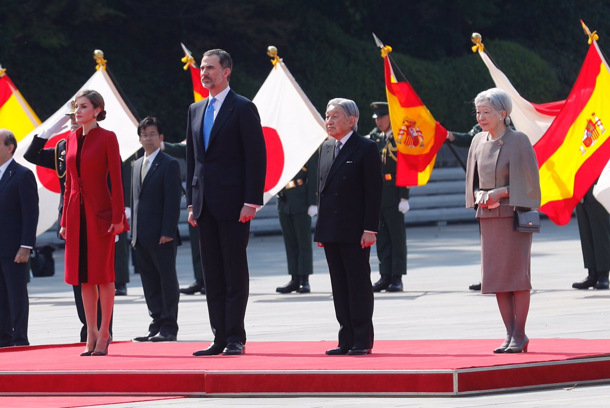 Queens of England: April State Visits: Spain to Japan