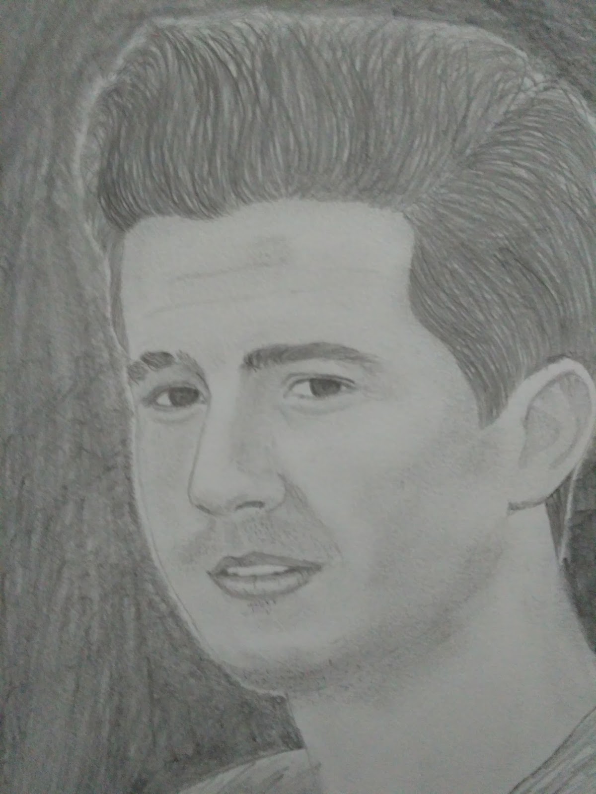 bee2wolf: Sketching Charlie Puth