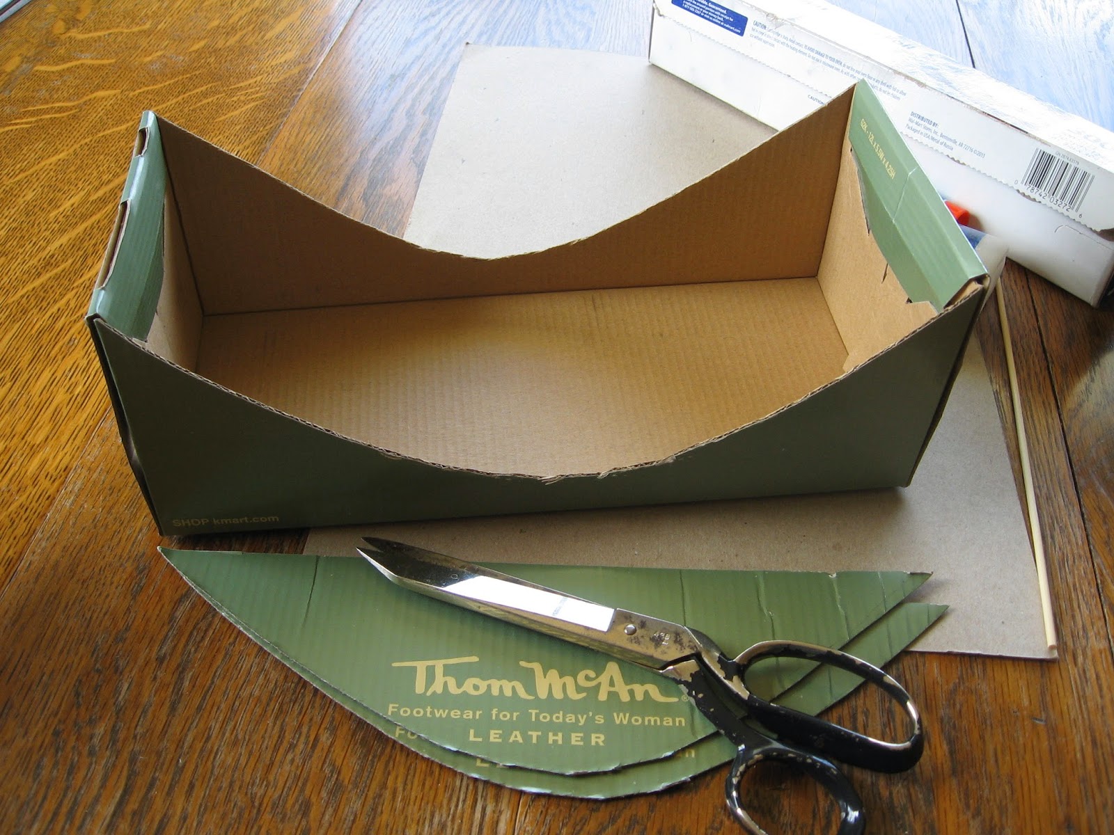 Almost Unschoolers: Parabolic Solar Shoebox Cooker - Math You Can See!