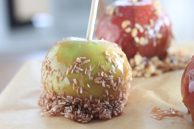 bookcooker: The Night Circus and Caramel Apples