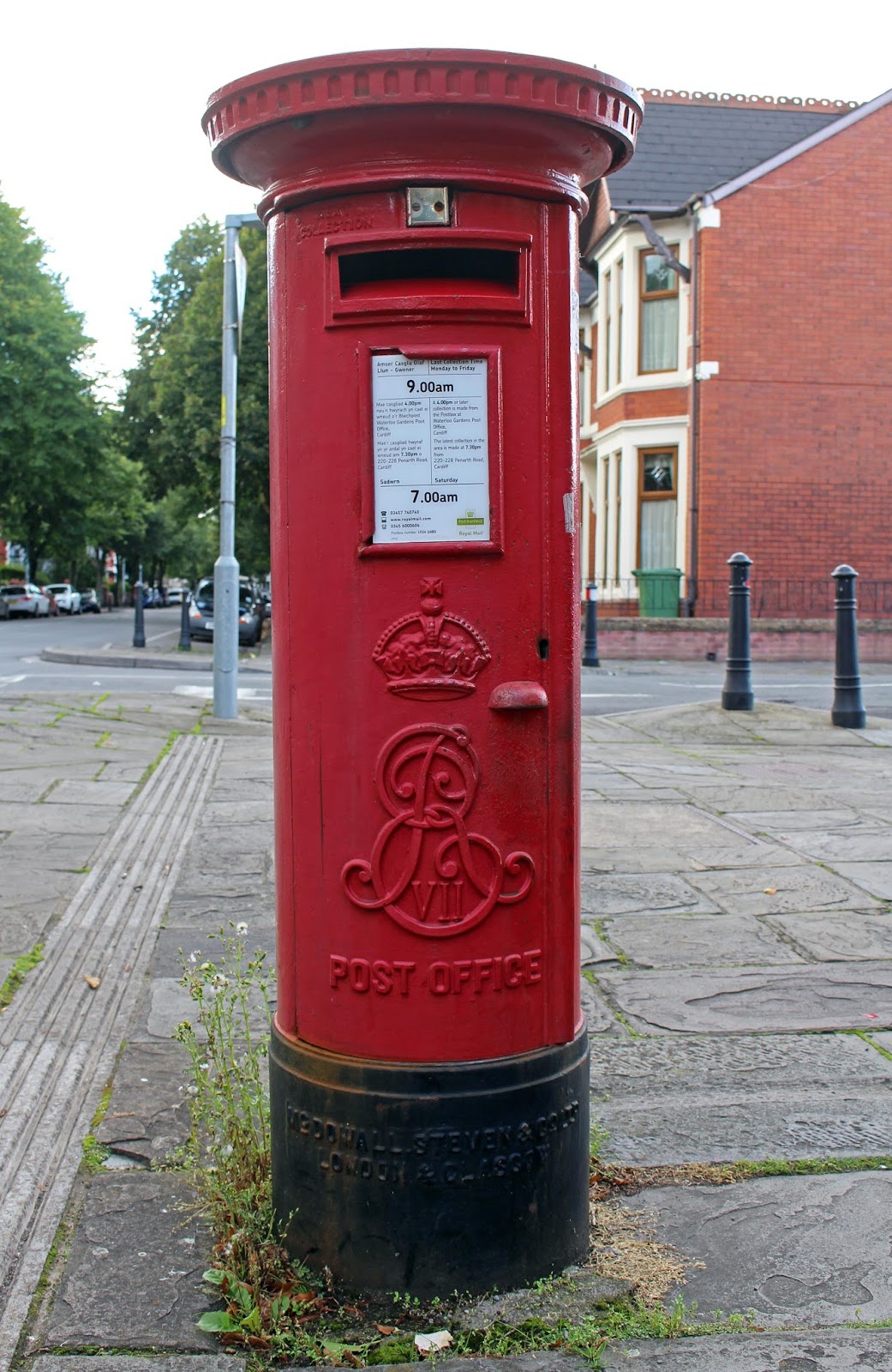 sconzani: Pillar boxes, post boxes
