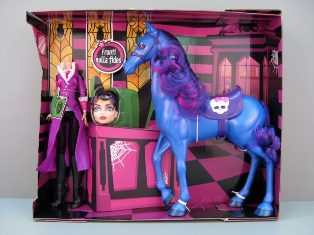 Monster High "Headless Headmistress Bloodgood" | The Toy Box Philosopher