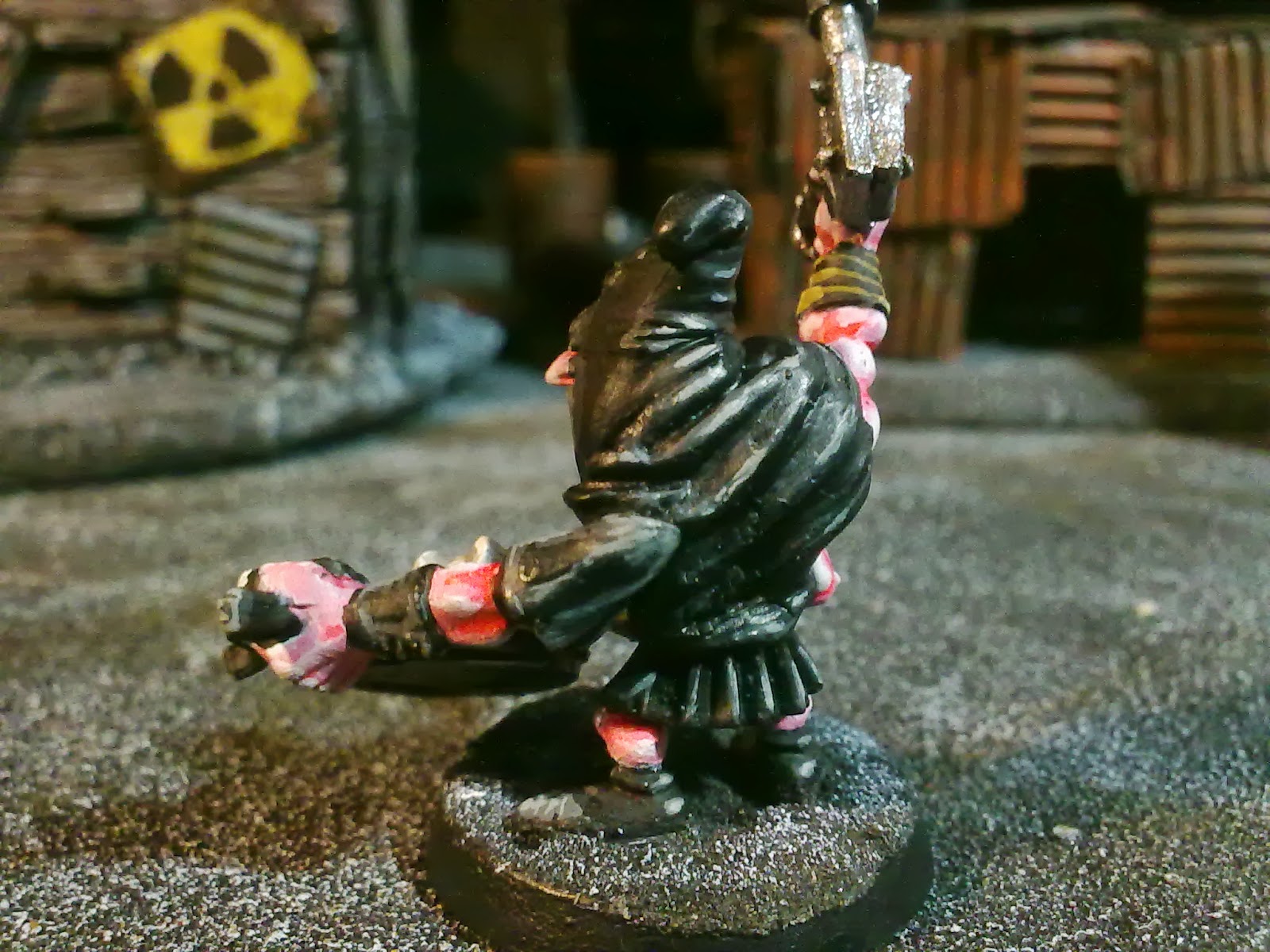 Taller del Sargento Pauix: Hermandad de la Santa Bomba