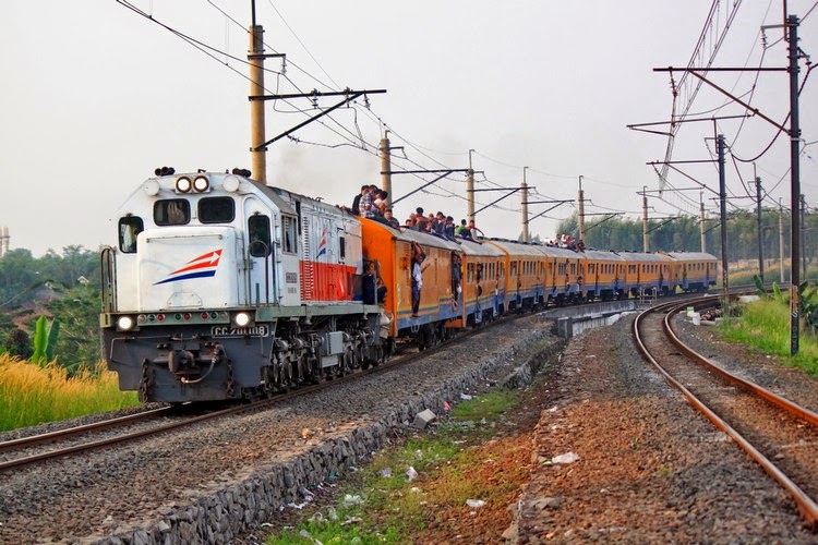 KERETA-API: Kelas lokomotif diesel PT Kereta Api Indonesia (Persero ...