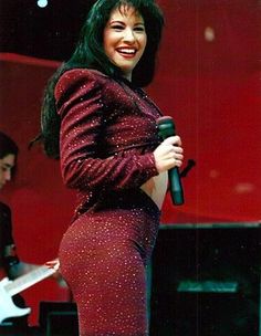 Selena World FanSite : The Last Televised Concert - Houston Rodeo ...