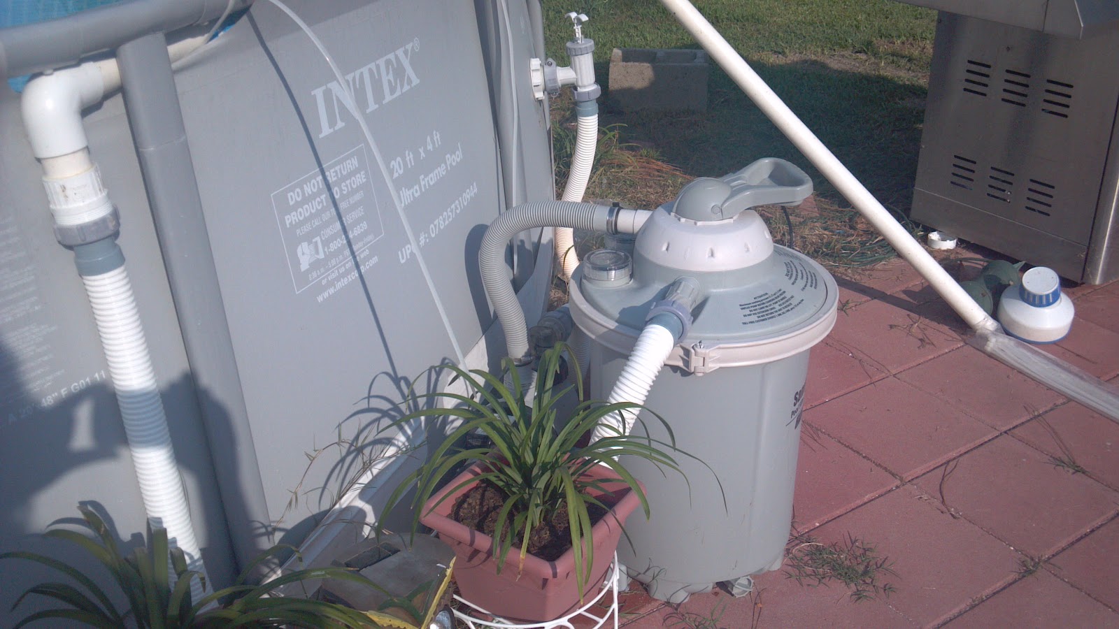 How to cool your pool in those hot summer months!: DIY Pool Fountain