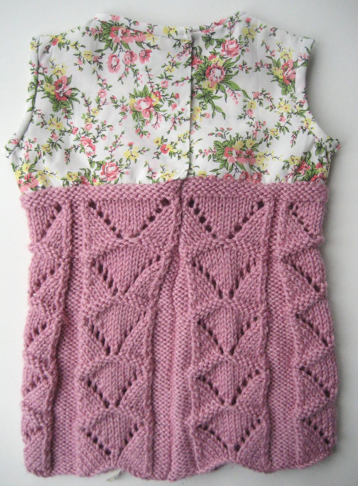 knitting models: knit dress models