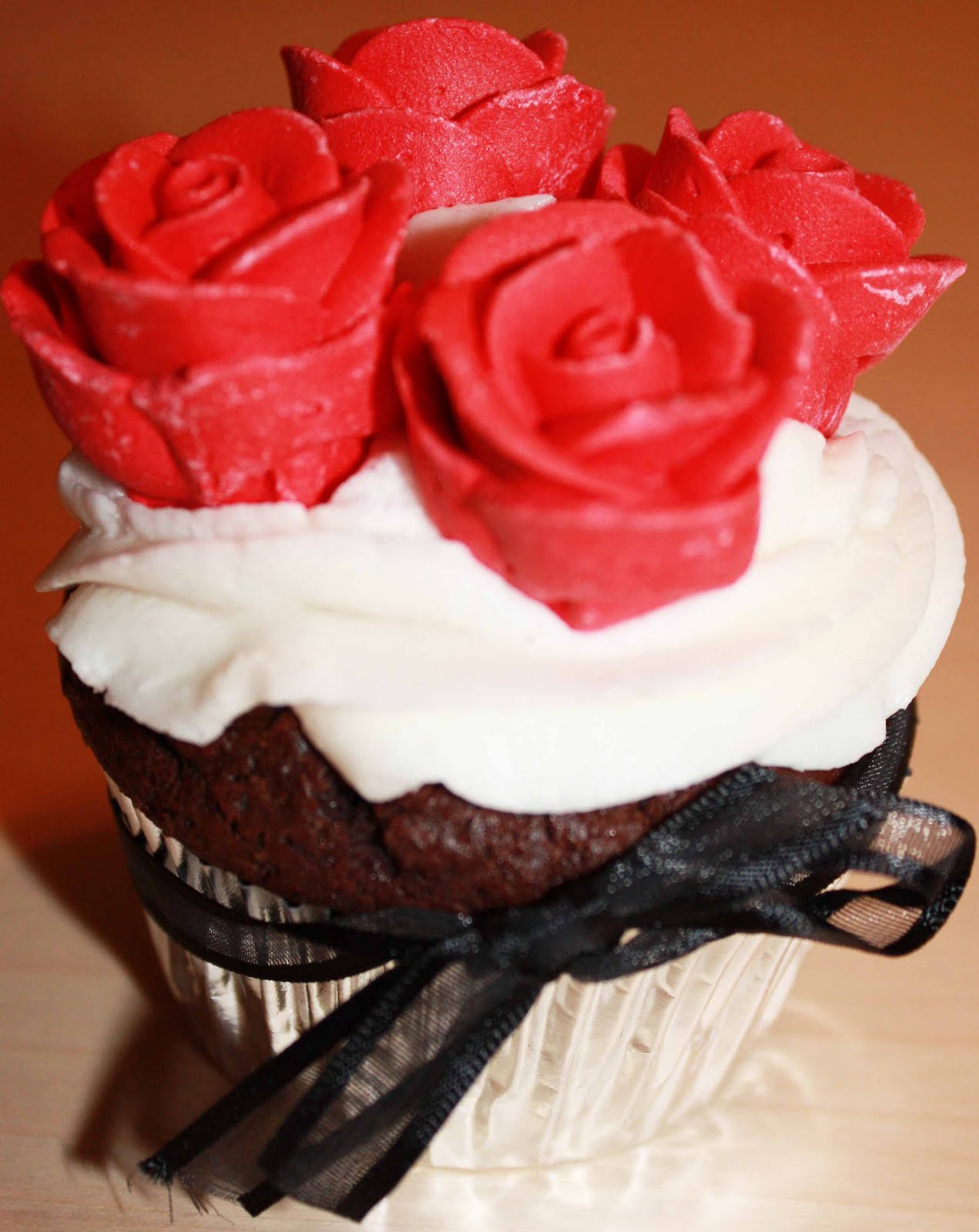 Cup O Cake: Monica's Congratulations Your Getting Married Cupcakes