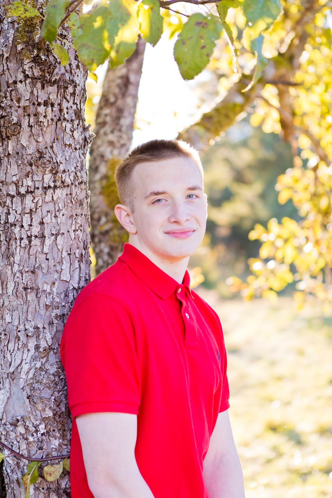 Anthony's Senior Portraits at Howe Farm Park | Carissa Holm Photography