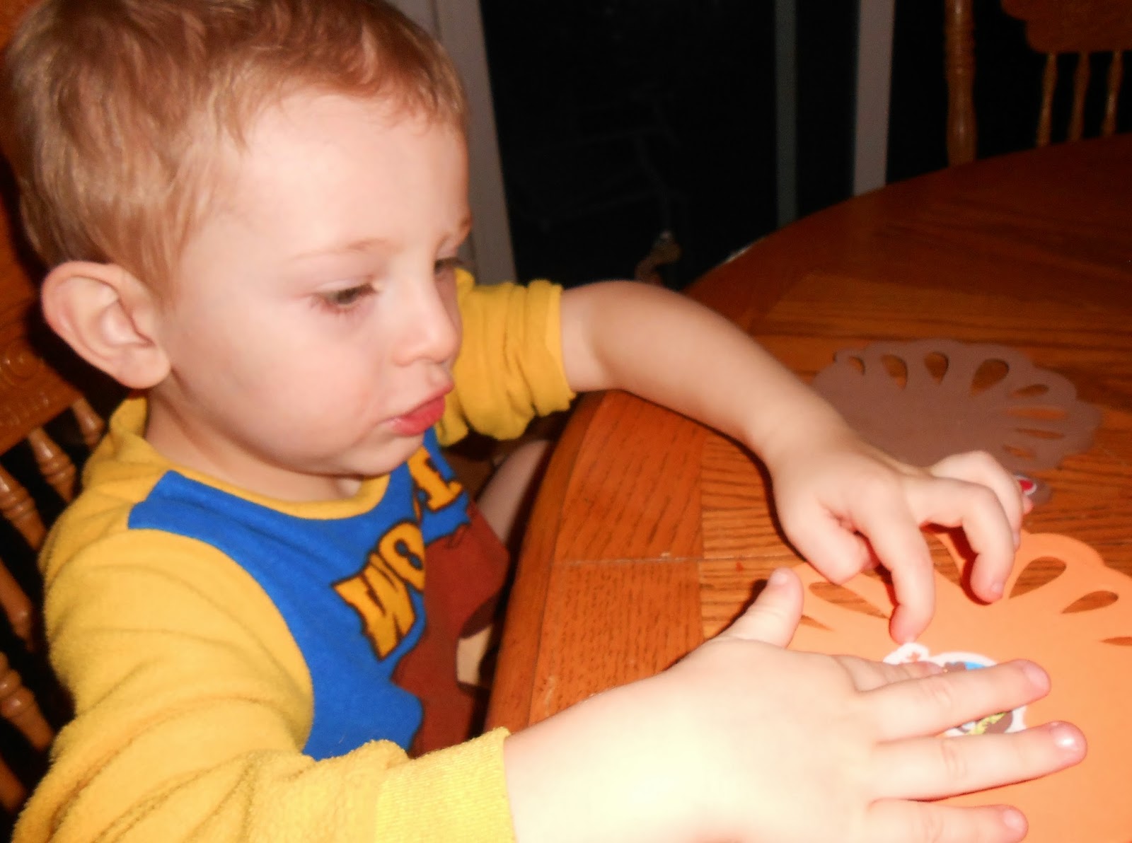 A side of pickles: Thanksgiving turkey window decor