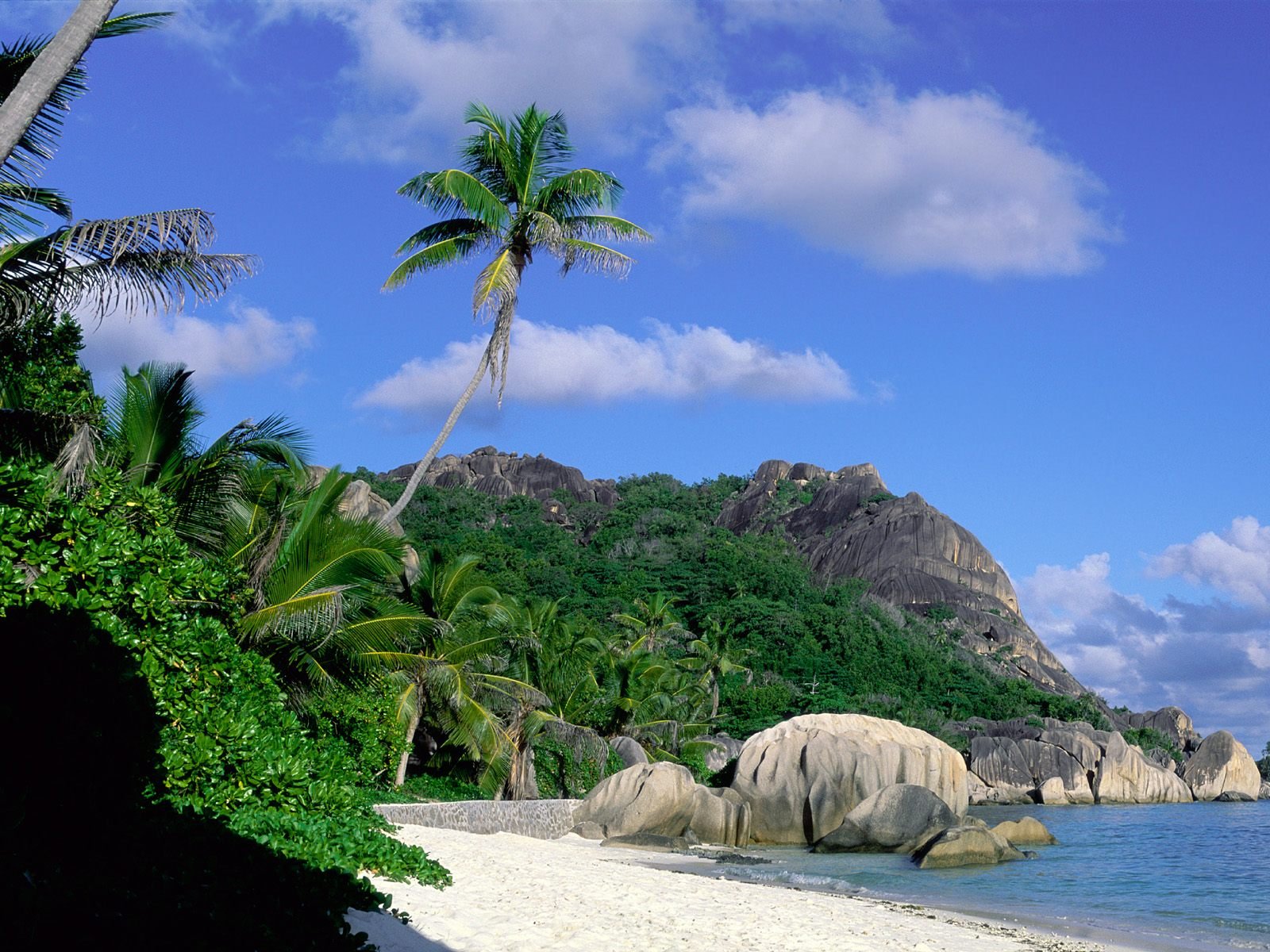 Para perderte... Isla La Digue - República de las Seychelles | aznalfarache