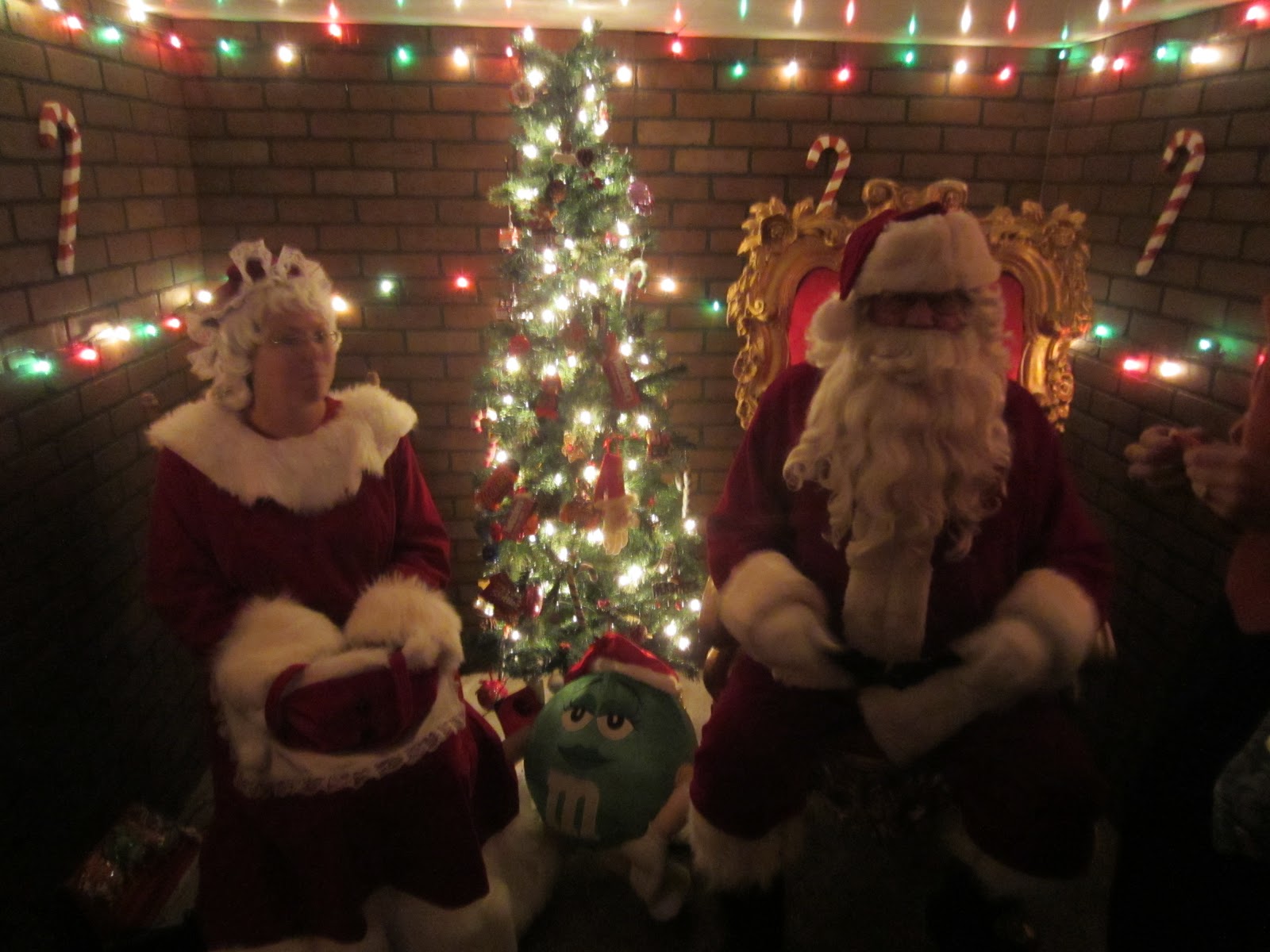 wacky tacky: Christmas from Outerspace