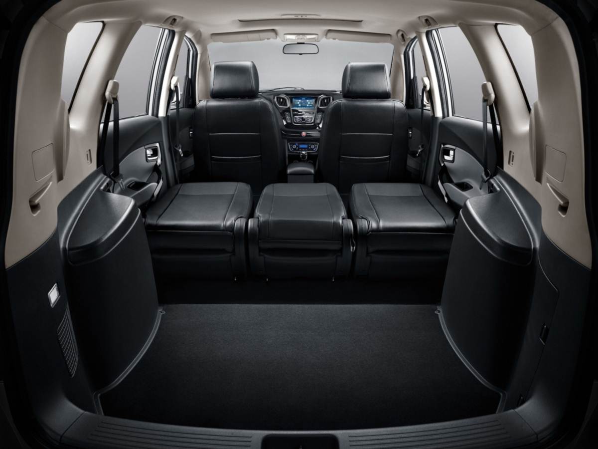 JAC J6 2014: reestilização e opção de câmbio automático | CAR.BLOG.BR