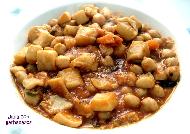 Cocinax2. Las recetas de Laurita.: Jibia (choco) con garbanzos