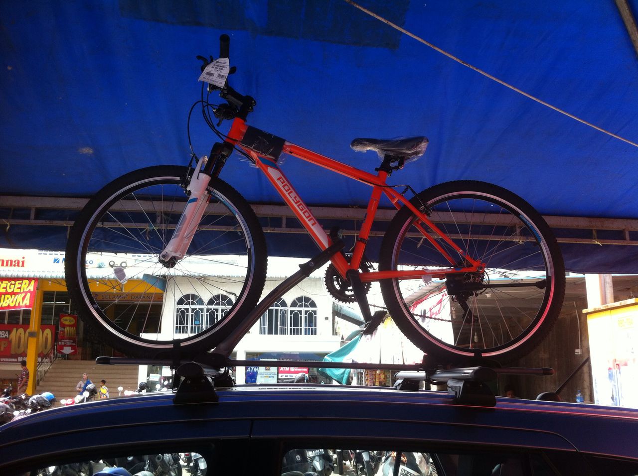 Roadshow Suzuki - Polygon Kini Hadir di Swalayan Sumber Rezeki ...