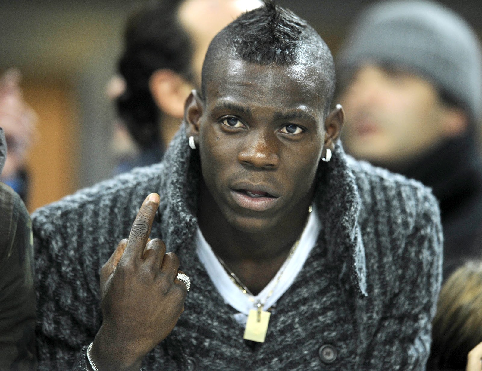 Mario Balotelli Profile and Images | FOOTBALL STARS WALLPAPERS