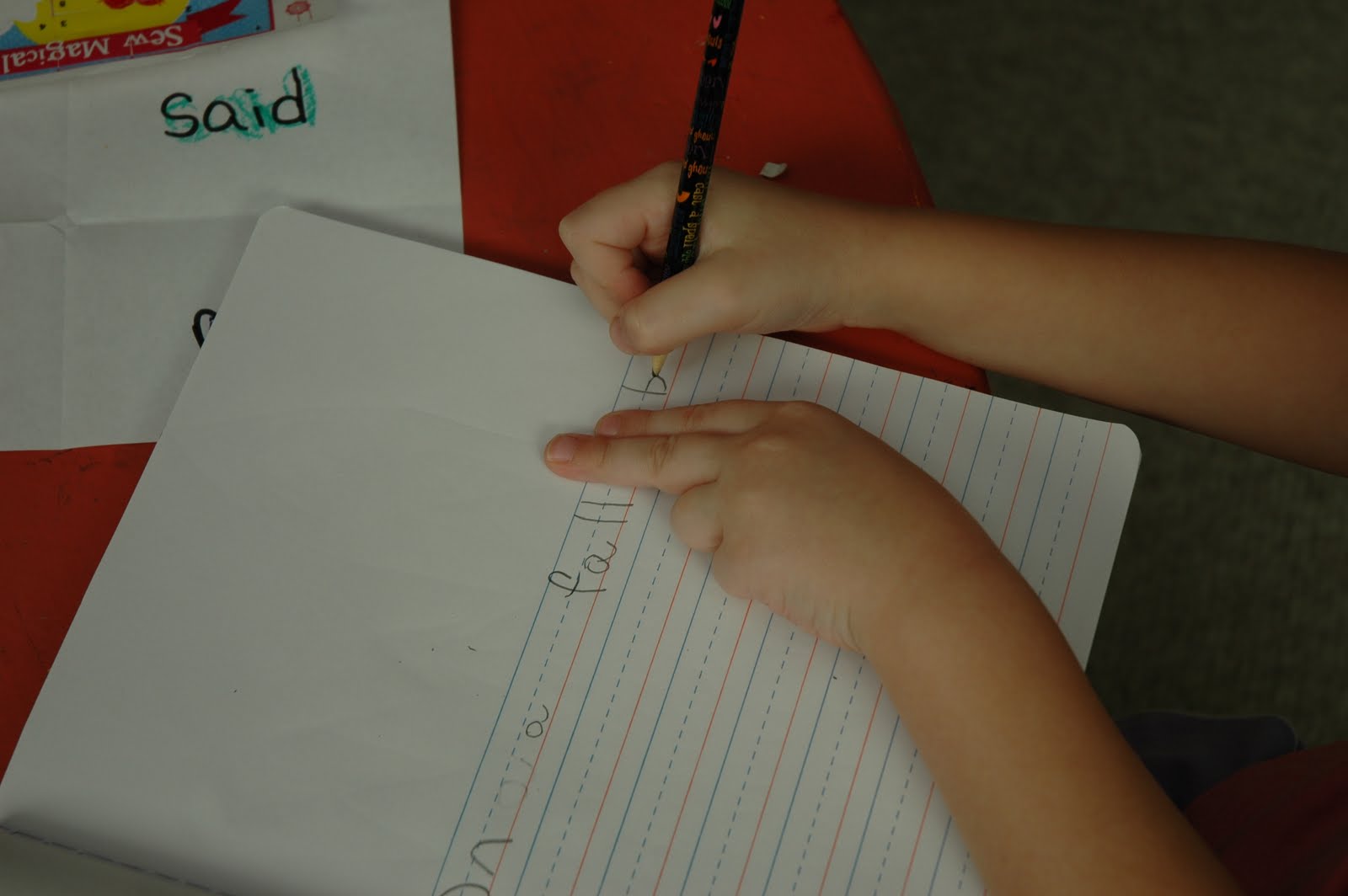 this and that: finger spacing