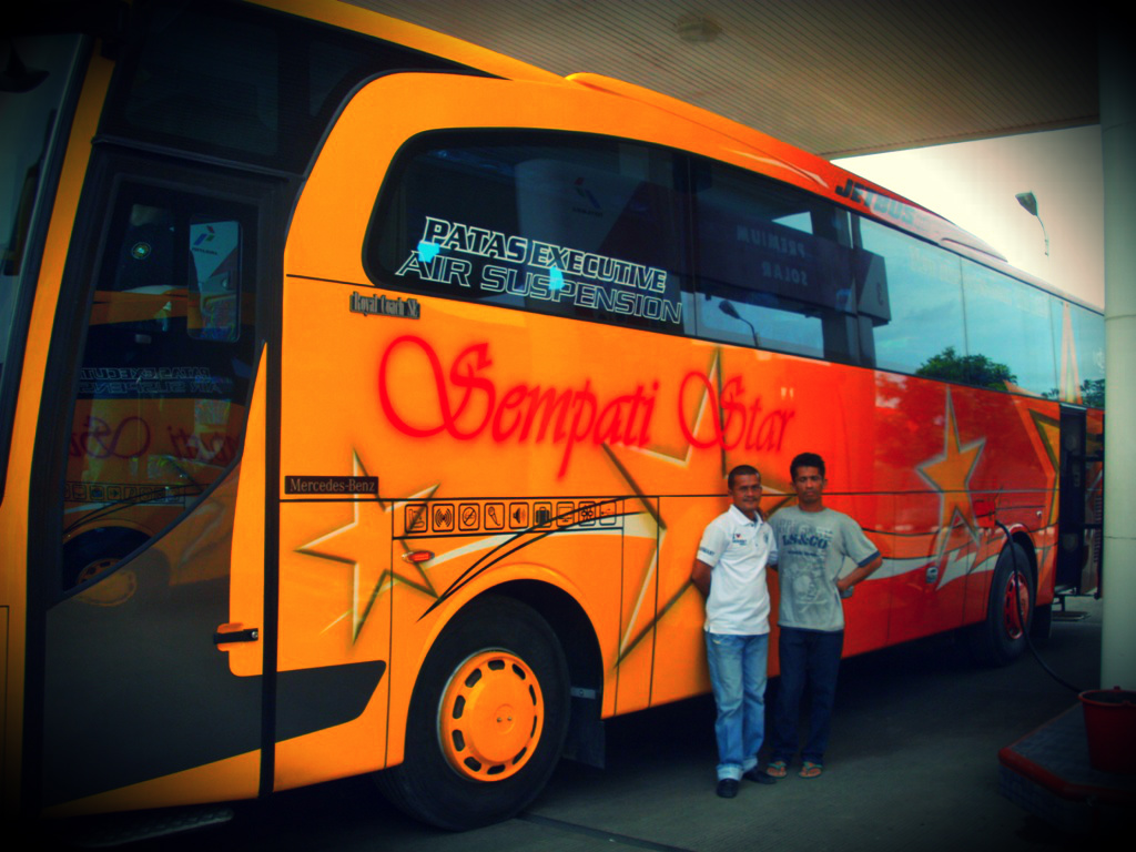 Road Test Bus Sempati Star