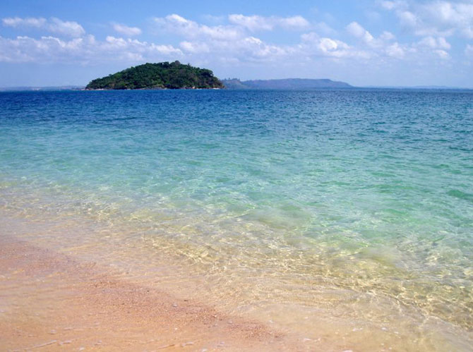 Asia Explorer Travel: The Most Beautiful Bay in The World