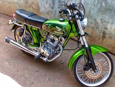Modifikasi Honda CB 100 Klassik Antik Velg Jari-jari Simpel dan Paling ...