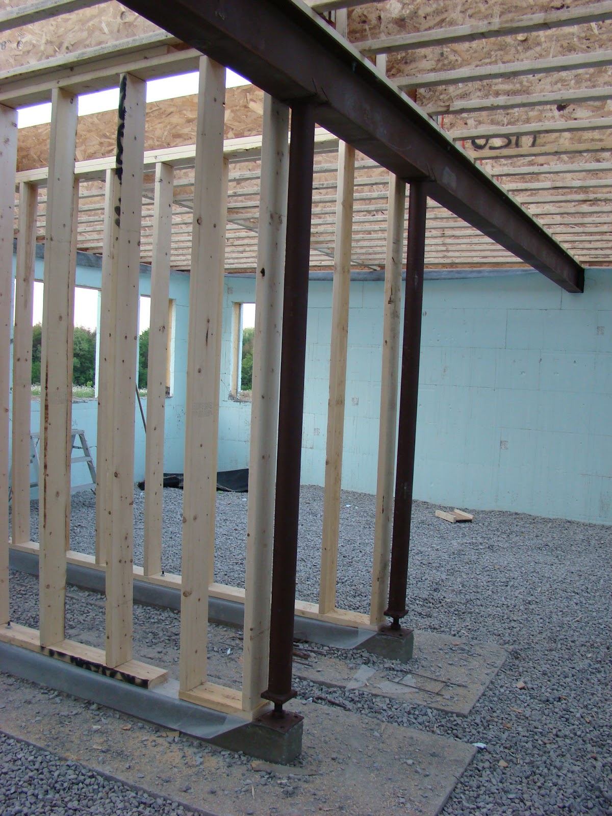 Building Walnut Farm: Day 1 of Framing