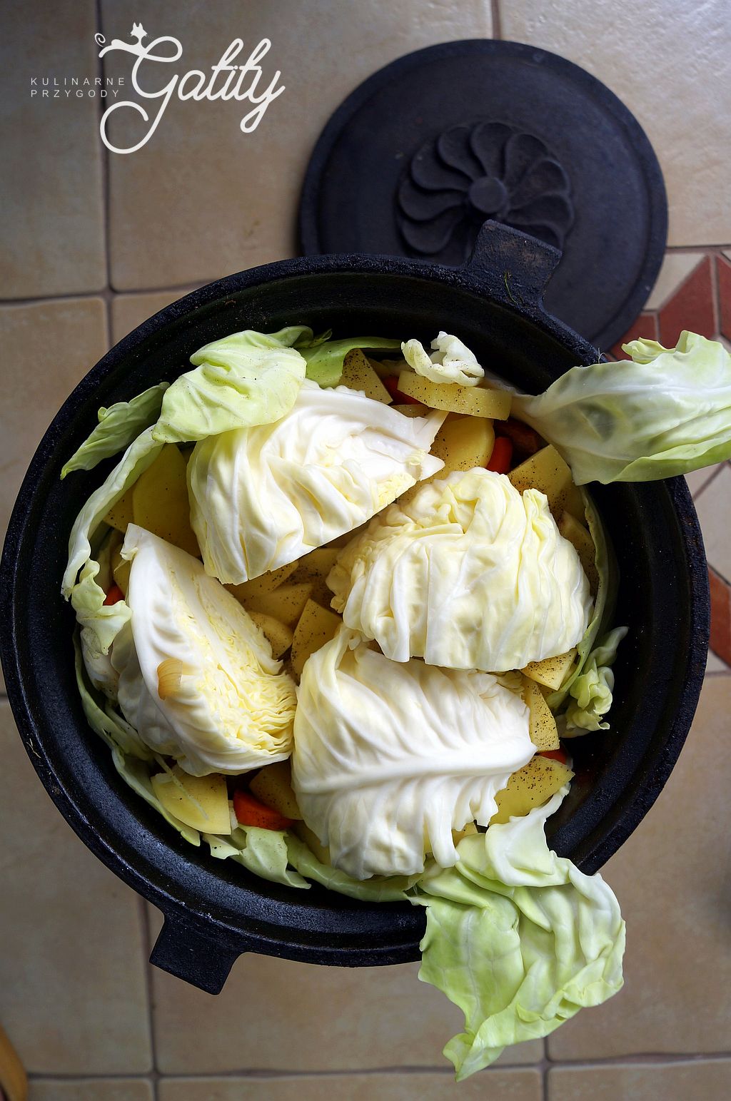 Klasyczny kociołek z ogniska, czyli pieczonki