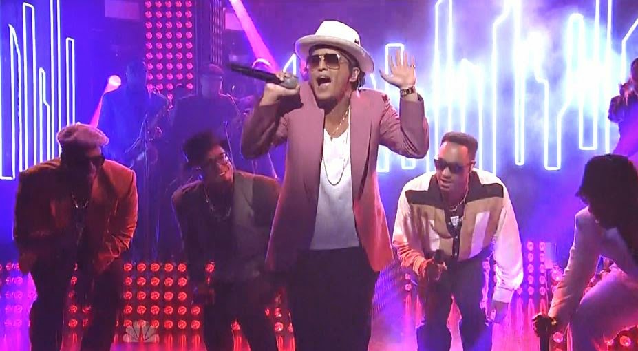 Blog dla fanów Bruno Marsa: PIERWSZE ZAPREZENTOWANIE LIVE - UPTOWN FUNK ...