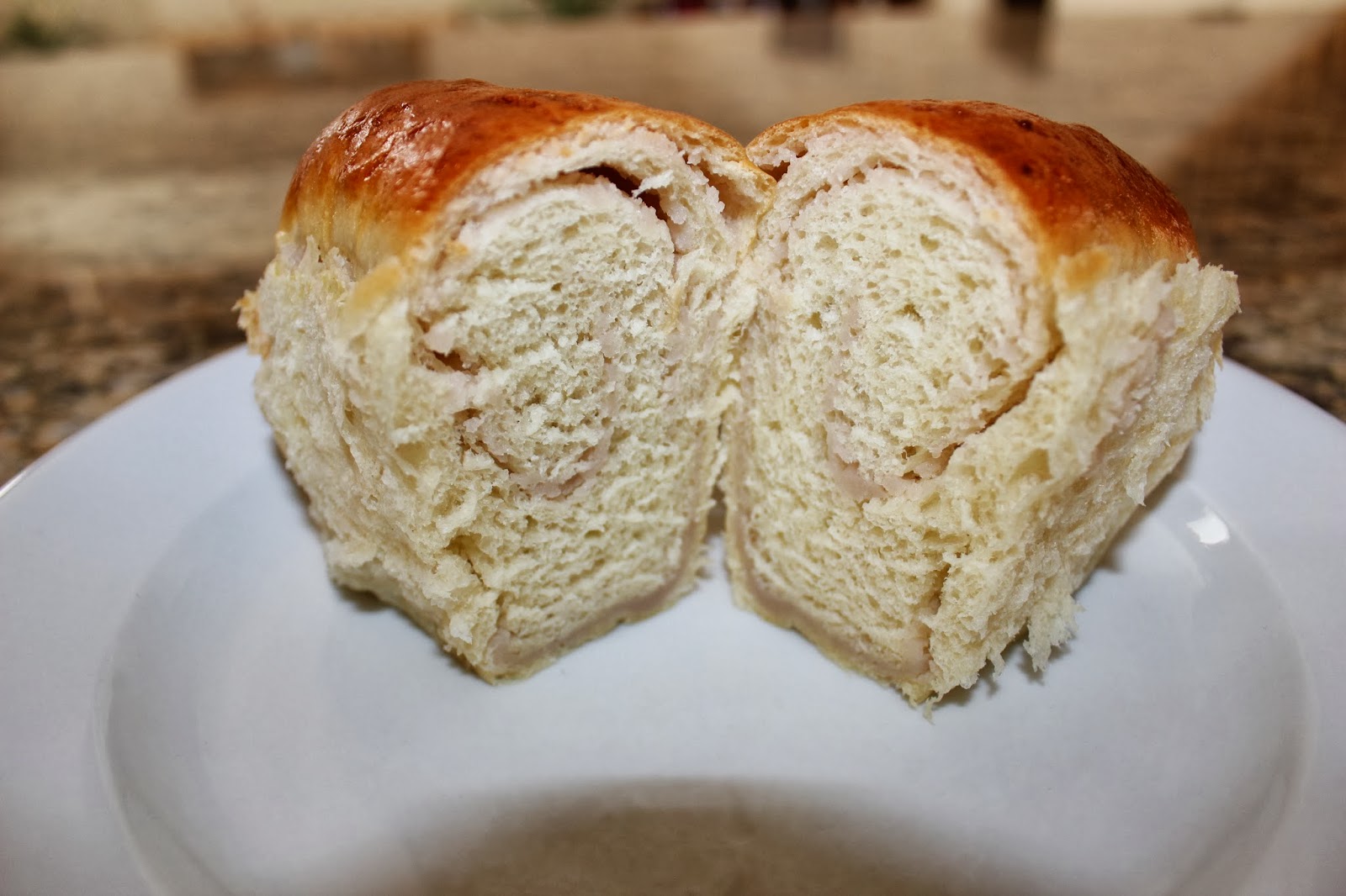 A Little Twist of Goodness: Taro Paste Filled Coconut Milk Bread