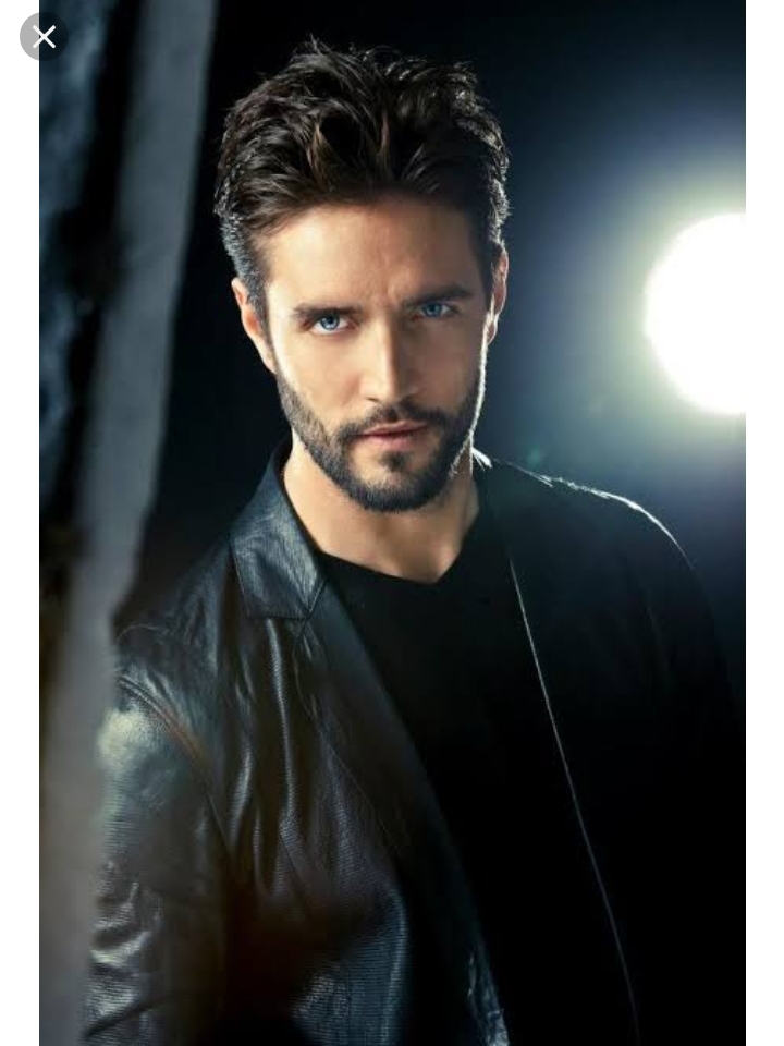 Los Ojos del Espectador: Alex Belli actor y modelo Italiano