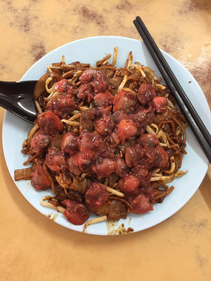芙蓉豪迈肥美鲜血蛤炒粿條 Seremban Siham Char Kuey Teow