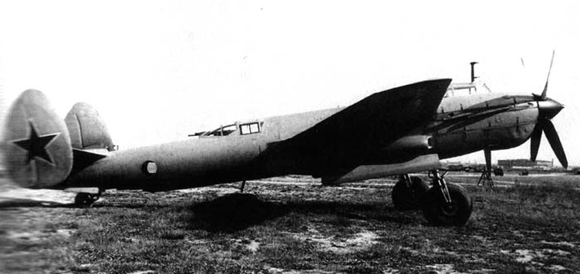 nhungdoicanh: Tupolev Tu-10 / ANT-68 Frosty