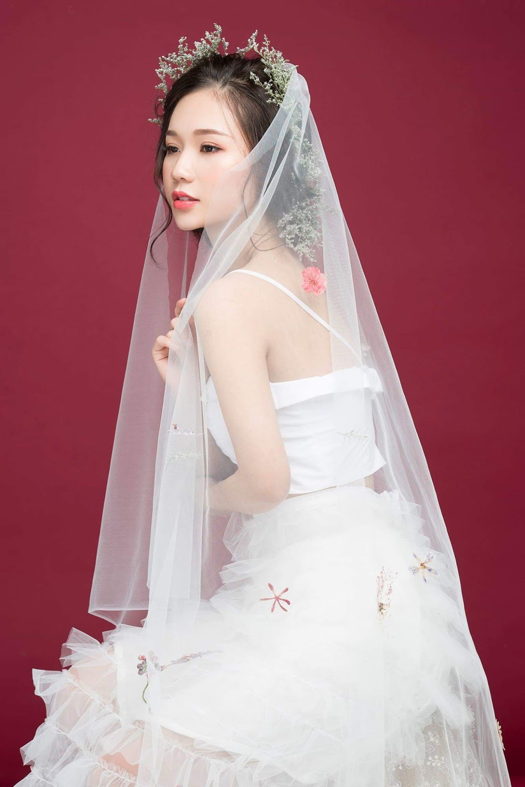 灿如春华，皎如秋月，衣服越少越美丽 -6park.com