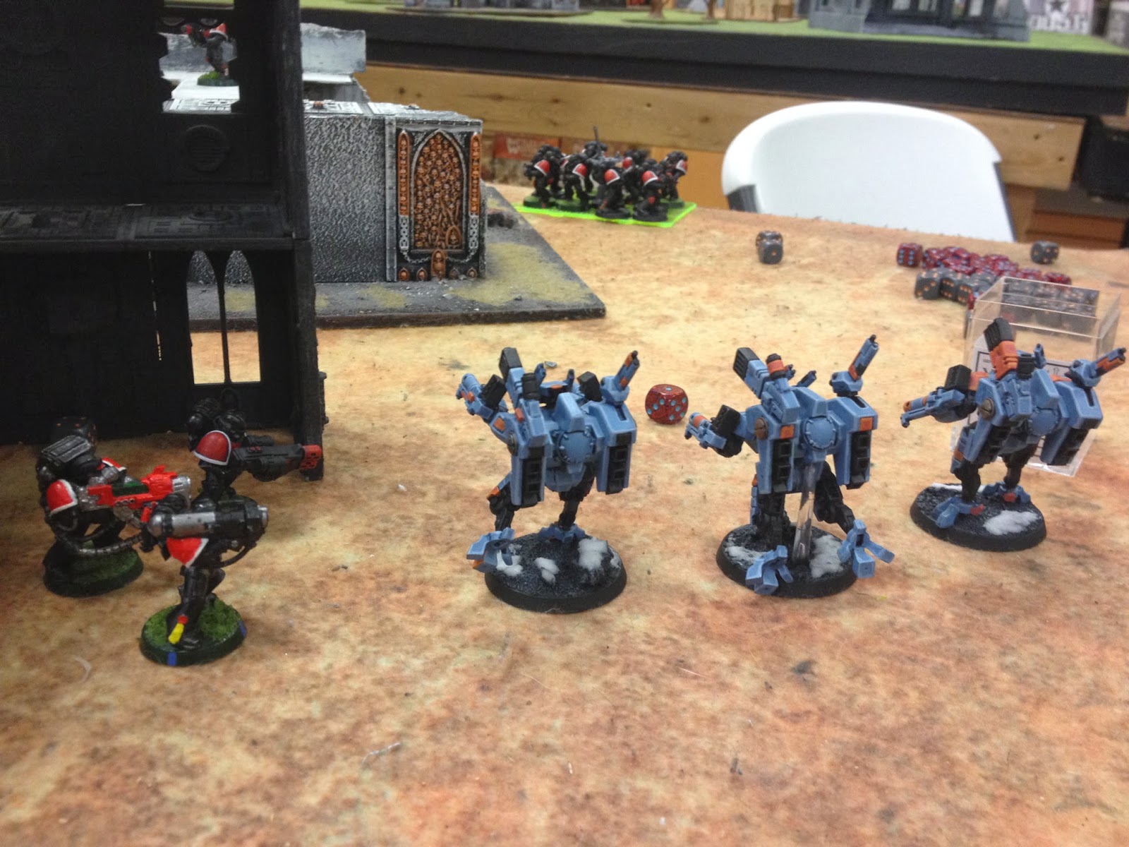+ 40kology +: Video Battle Report - Tau vs. Space Marines