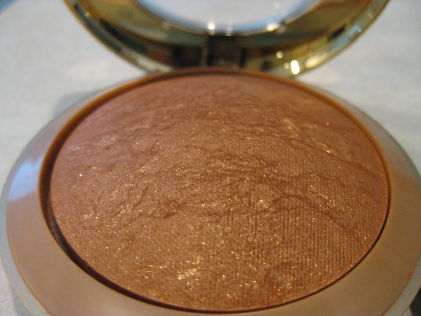 Milani Baked Bronzing Powders "Soleil 05" and "Sunset 08" (LE)