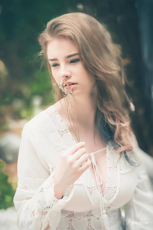 Lovely Beauty Girls: Jessie Vard