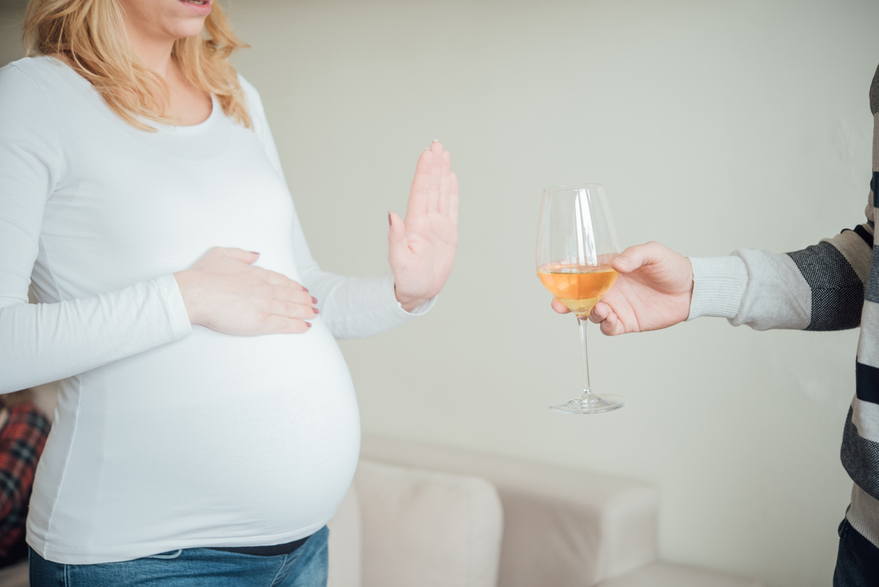 Psych News Alert: Pregnancy Linked to Lower Risk of Alcohol Use Disorder