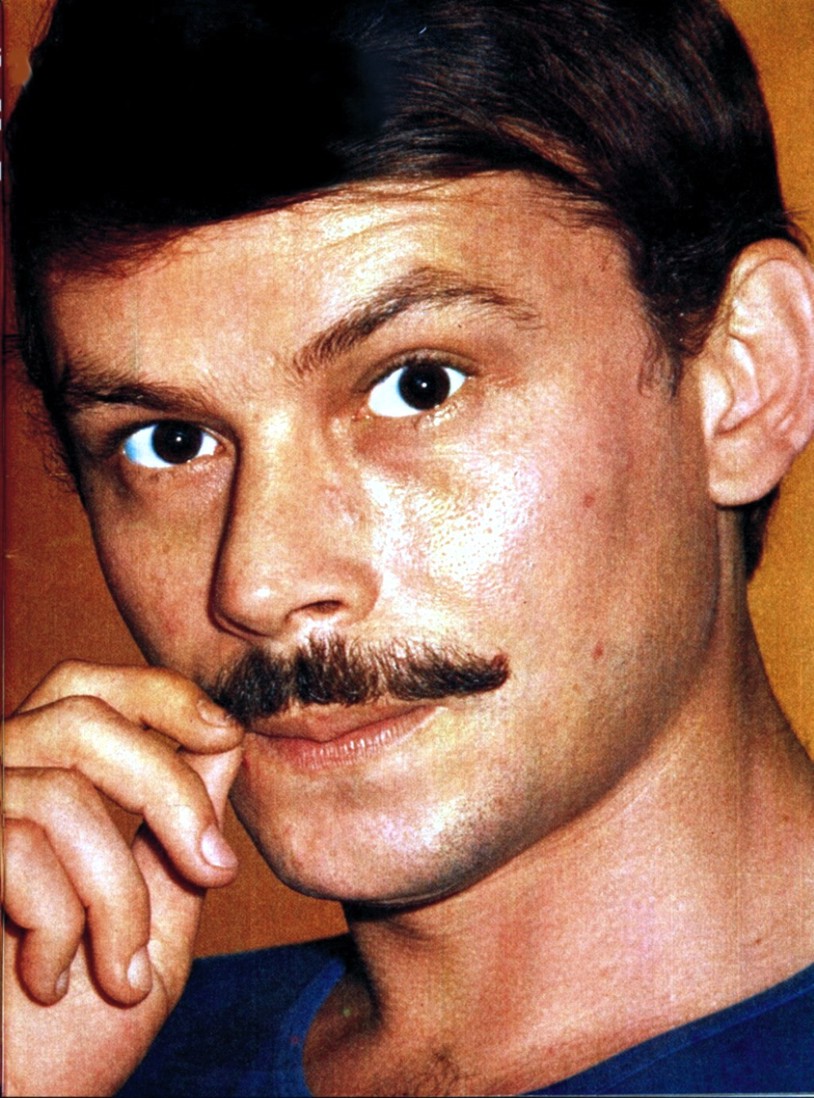 Astros em Revista: JOSÉ WILKER O ASTRO REBELDE