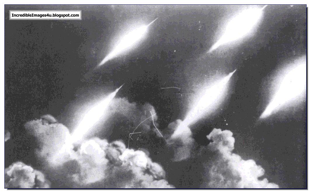 ILLUSTRATED HISTORY: RELIVE THE TIMES: Images Of War, History , WW2 ...