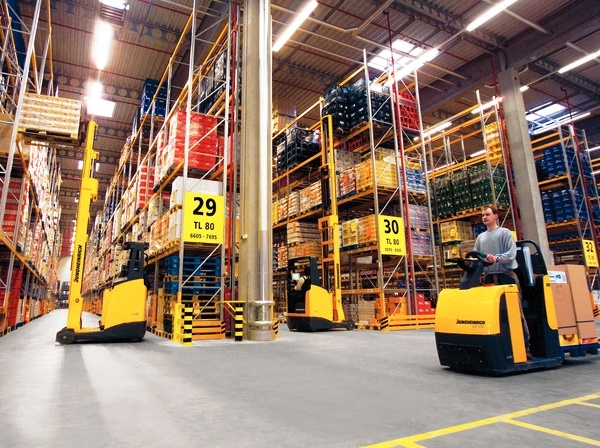 Banco de TCCs de Logística: Análise do Projeto de Armazem