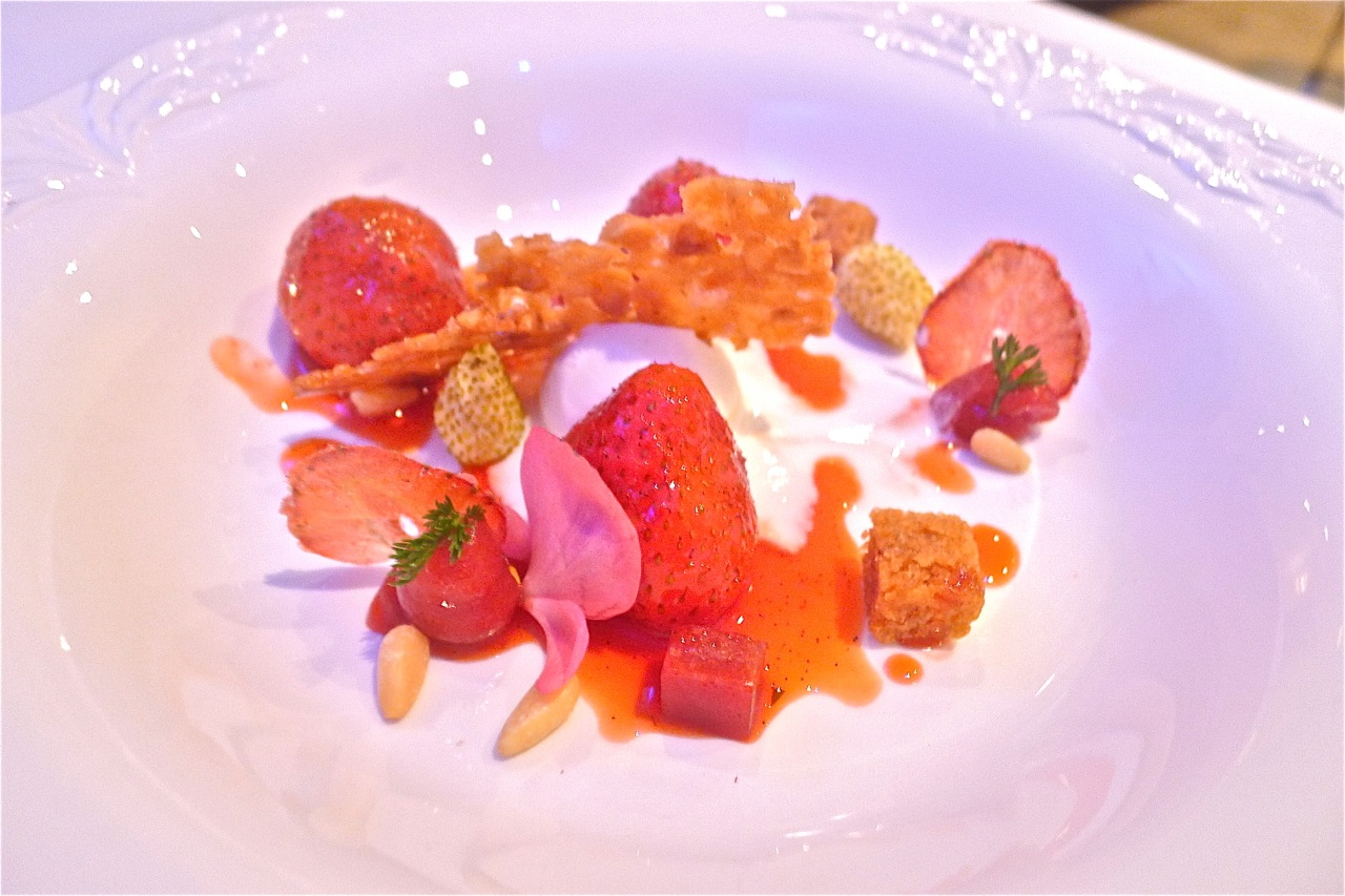 HUNGRY HOSS: Fraiche – Menu Black